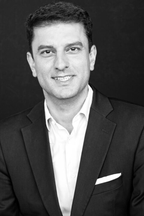 Soft tissue management course with Puria Parvini | Dental Iceberg